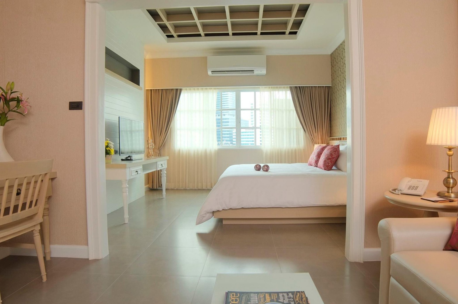 ผลงาน RAYA HOTEL | Living Inhabit