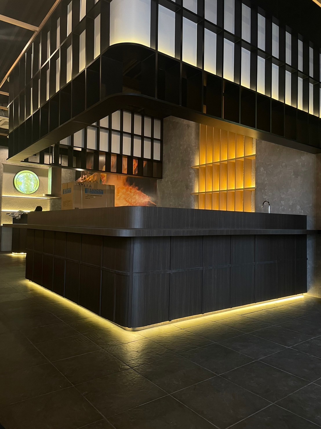 ออกแบบภายในร้านอาหารญี่ปุ่น Izakaya | Living Inhabit